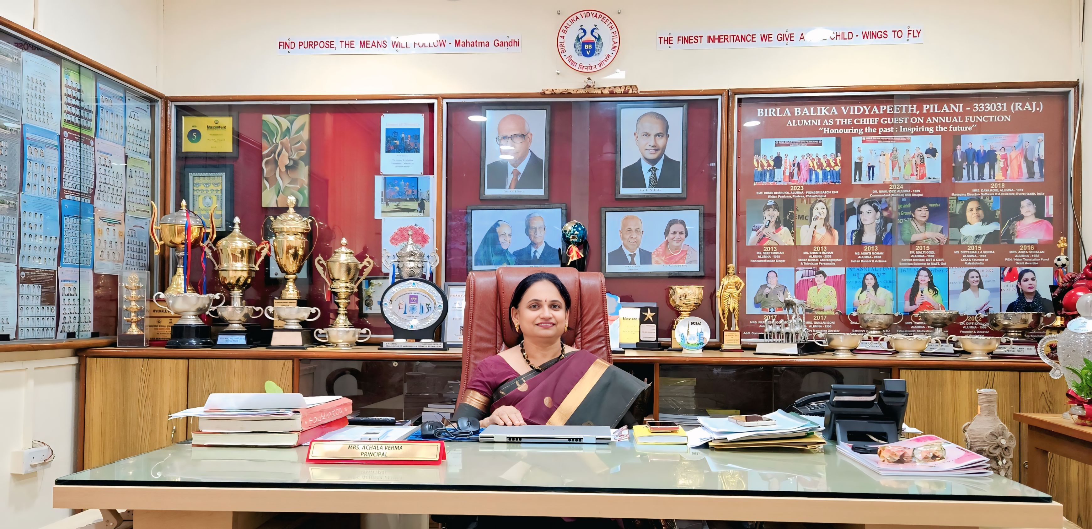 Principal’s Desk
